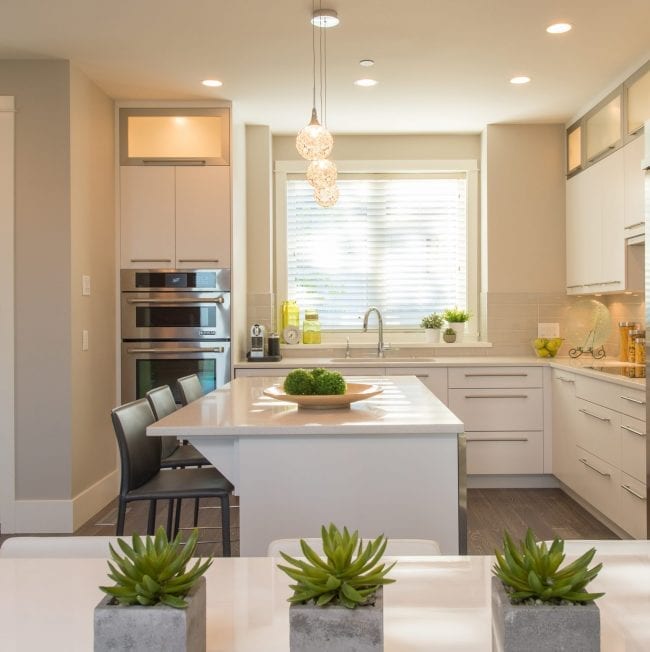 Award Winning Custom Home Builders in Vancouver BC | Roadhouse Homes